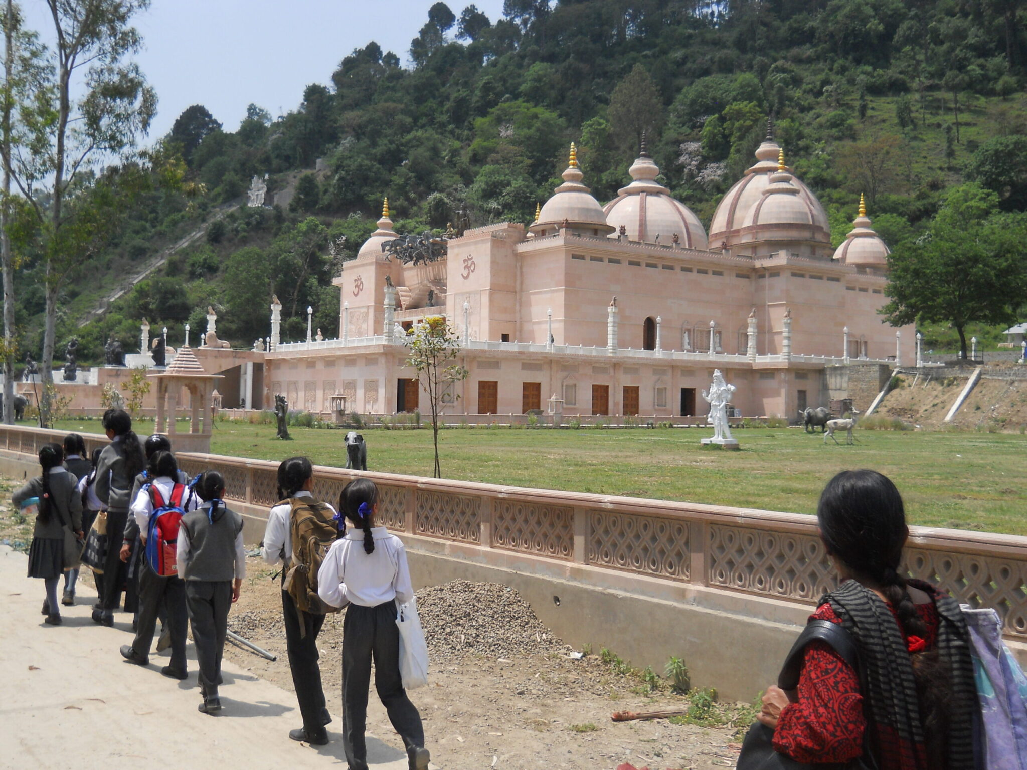 ABOUT US - CRESCENT SR. SEC. SCHOOL